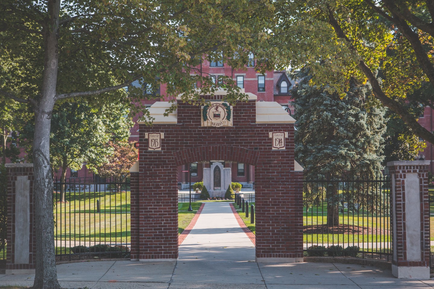 Dean College Awards $38,000 Scholarships to Local High School Students ...