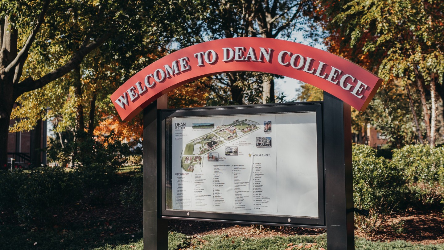 Dean College Signs Massachusetts Independent College Transfer Guarantee ...