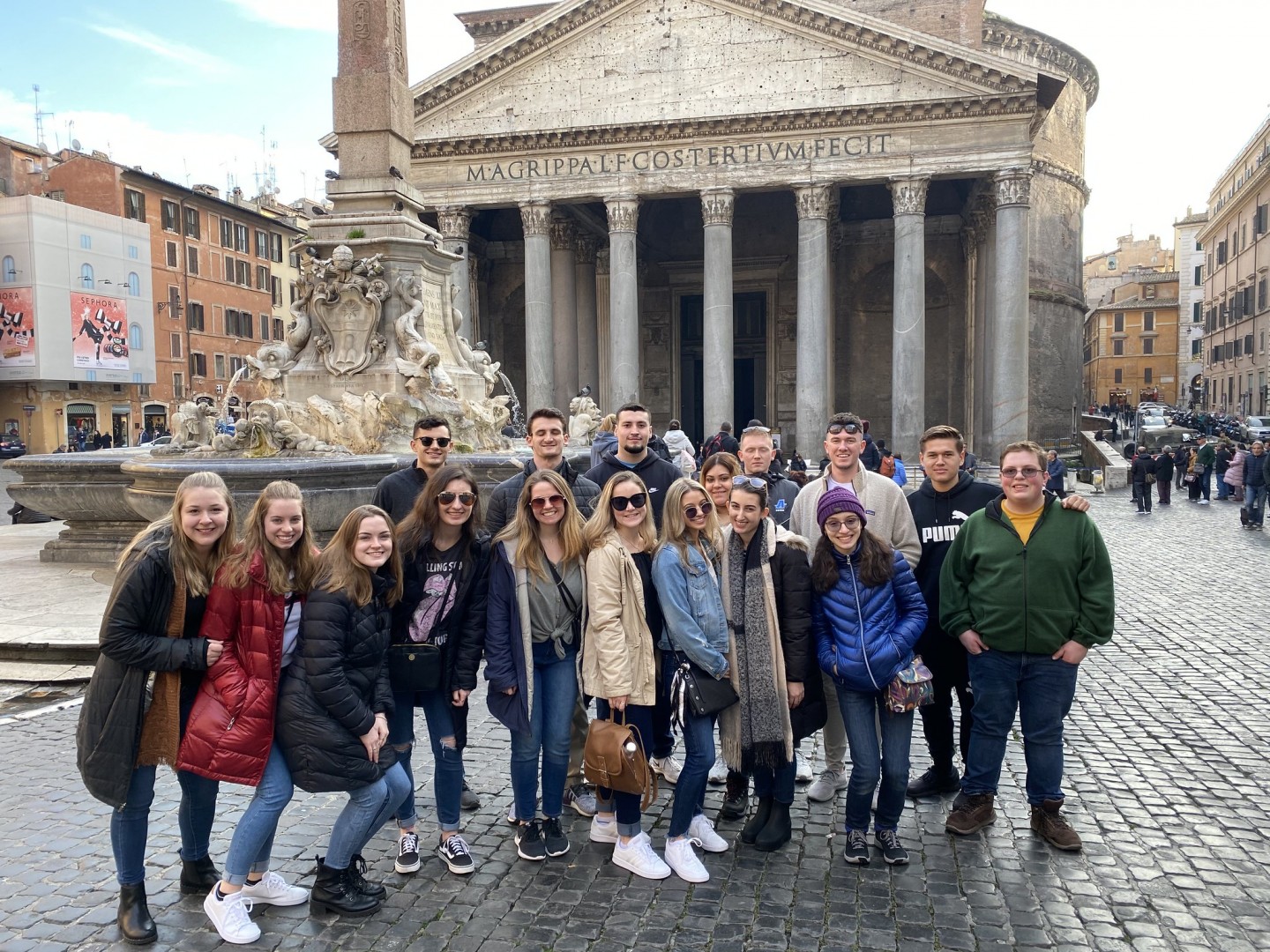 New First-Year Program Allows Students to Spend First Year of College Abroad | Dean College