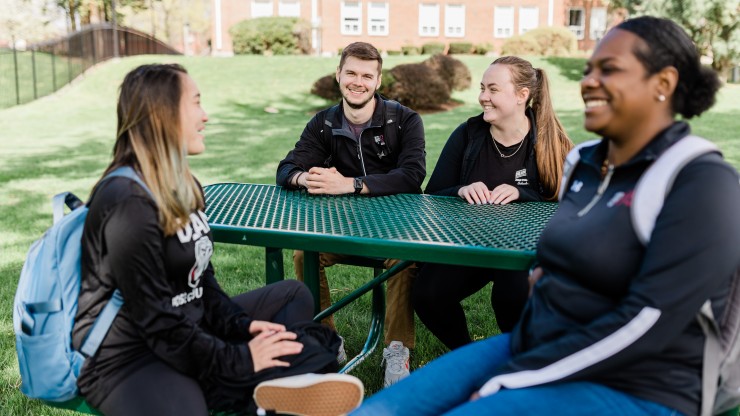 New Student Orientation FAQ | Dean College | Dean College