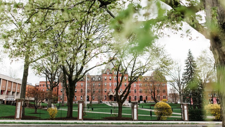 Student Health Services | Dean College