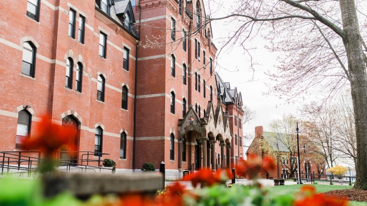 Schools & Centers | Dean College