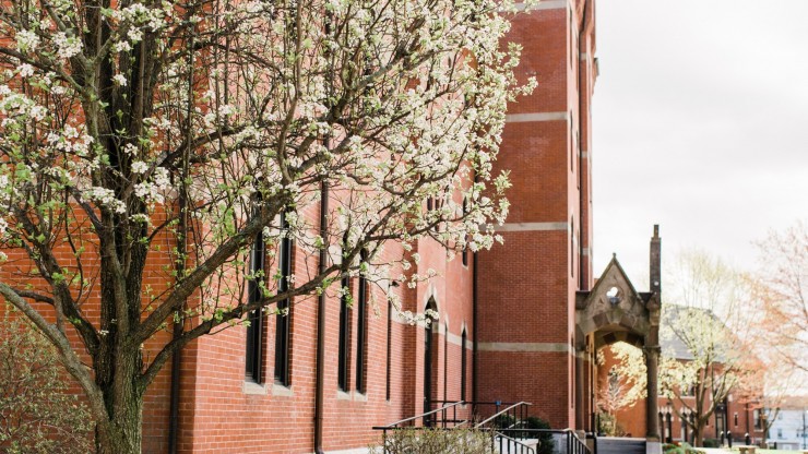 Dean College Alumni Awards | Dean College