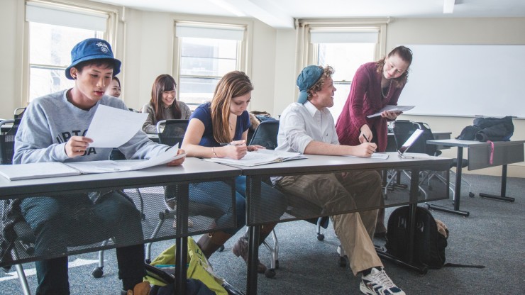 Sociology Degree Programs | Dean College